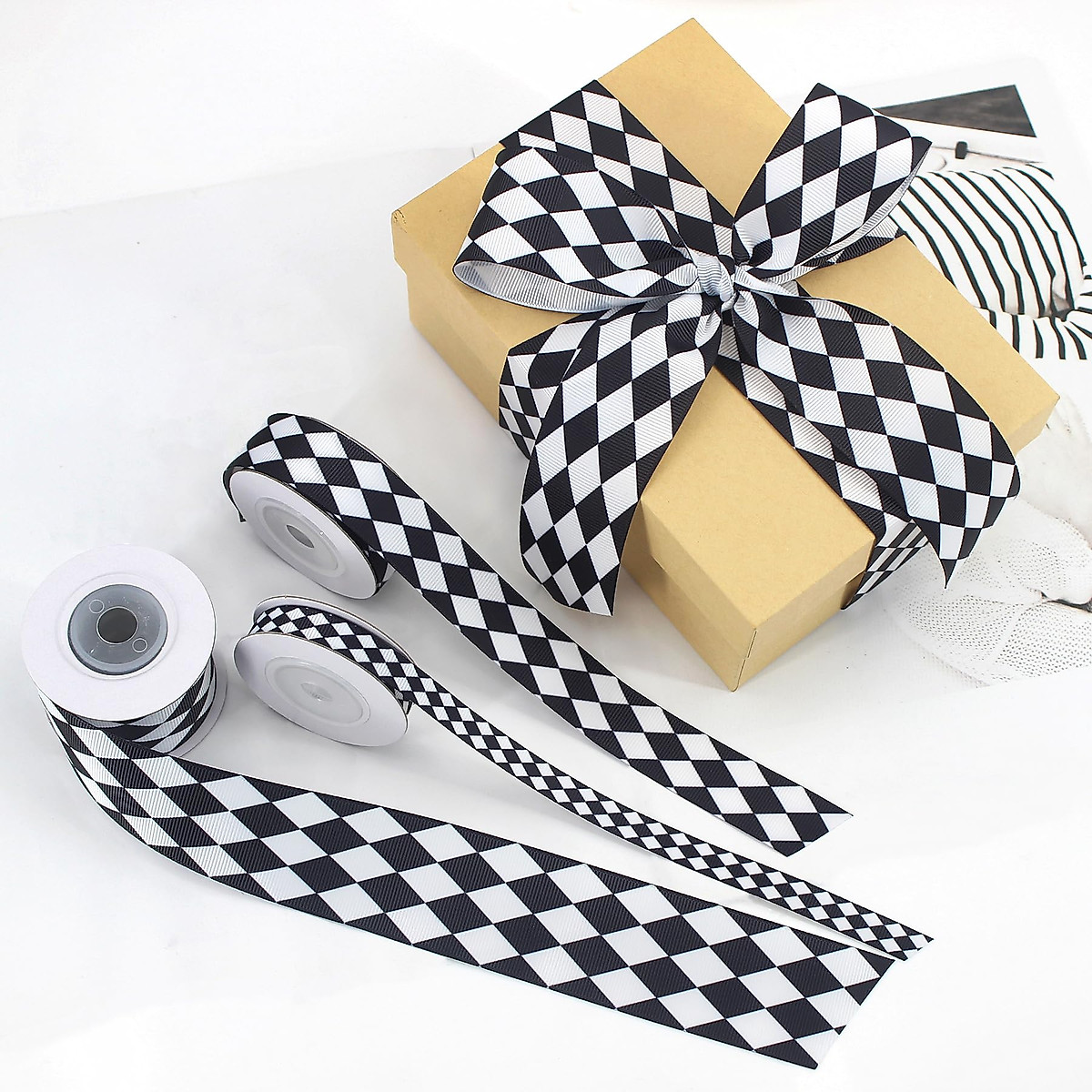 3 Rolls Black White Checkered Grosgrain Ribbon,Plaid Buffalo Ribbon Gift Packaging Ribbon,Crafts Racing Car Theme Printed Checkered Ribbon, for Bow,Xmas Fall Tree Wrapping,DIY Wreath Decorations