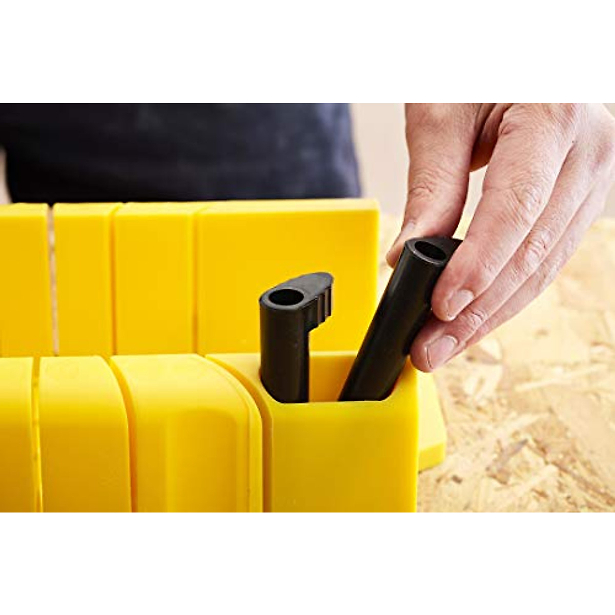 Stanley 1-20-600 Saw Storage Miter Box with Saw, Black