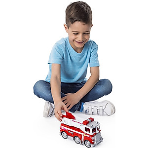 Paw Patrol Ultimate Rescue - Marshall's Ultimate Rescue Fire Truck with Moving Ladder and Flip-Open Front Cab, Ages 3 and Up