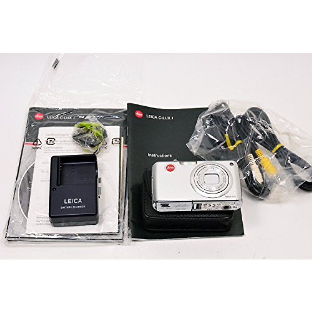 Leica C-LUX 1 6MP Digital Camera with 3.6x Optical Image Stabilized Zoom (Silver)