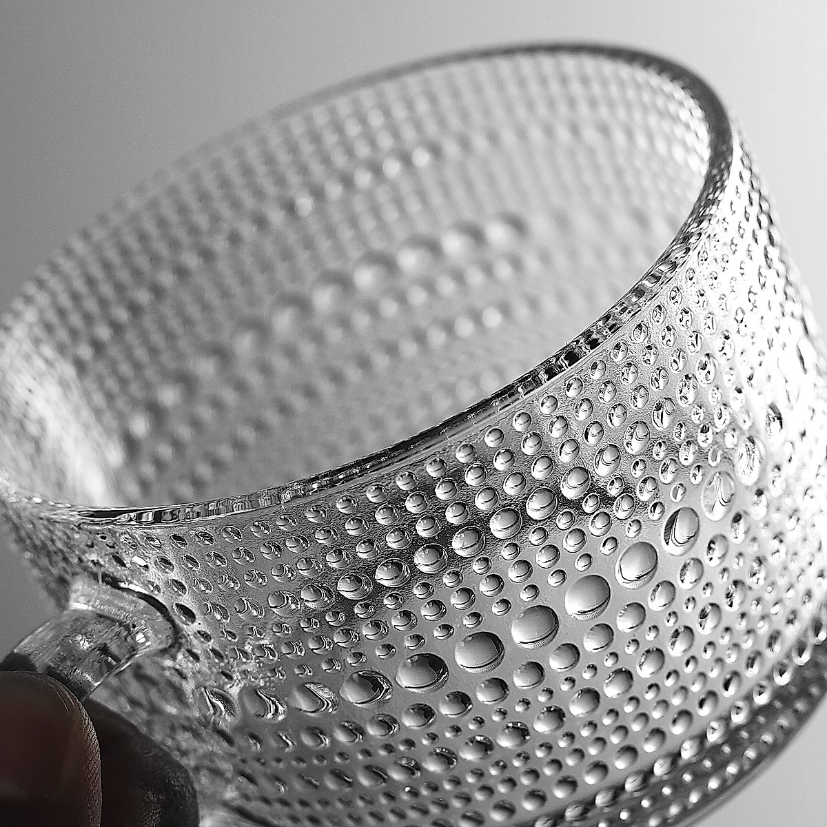 LUXU Vintage Coffee Mugs 14 oz Set of 4 Glass Tea Cups Stackable Glass Coffee Cups,Cute Coffee Bar Accessories,Iced Coffee Glasses,Clear Embossed Glass Cups for Cappuccino,Latte,Cereal,Yogurt,Milk