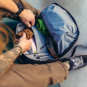 Gregory Mountain Products Border 25 Travel Backpack, Total Black