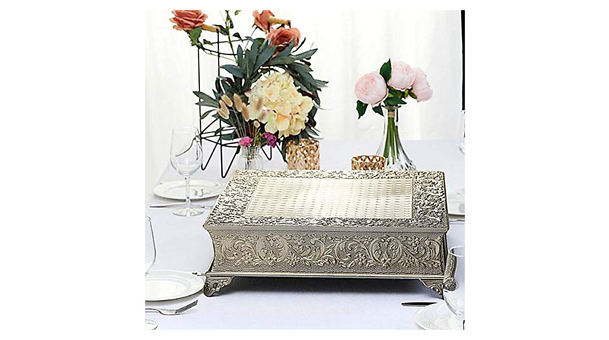 Elegant Gold Square Cake Plateau Riser for Celebrations