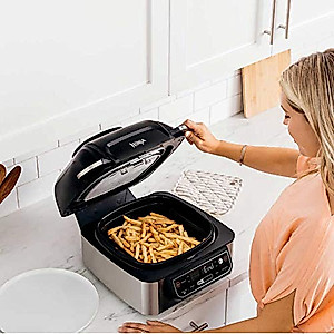 NINJA Foodi LG450 5-in-1, 4-qt. Air Fryer, Roast, Bake, Dehydrate Indoor Electric Grill (Renewed)
