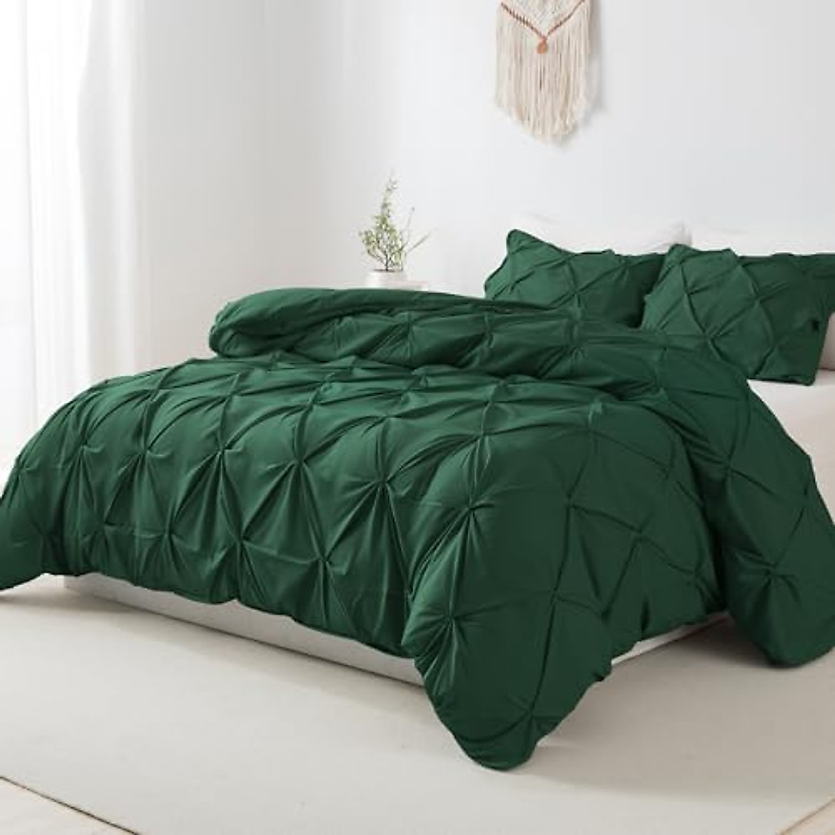 Litanika Dark Emerald Green Queen Pinch Pleat Duvet Cover, 3 Pieces Pintuck Cover Soft Microfiber Bedding Set with Zipper Closure & Corner Ties(90x90Inch-1 Duvet Cover, 2 Pillowcases)