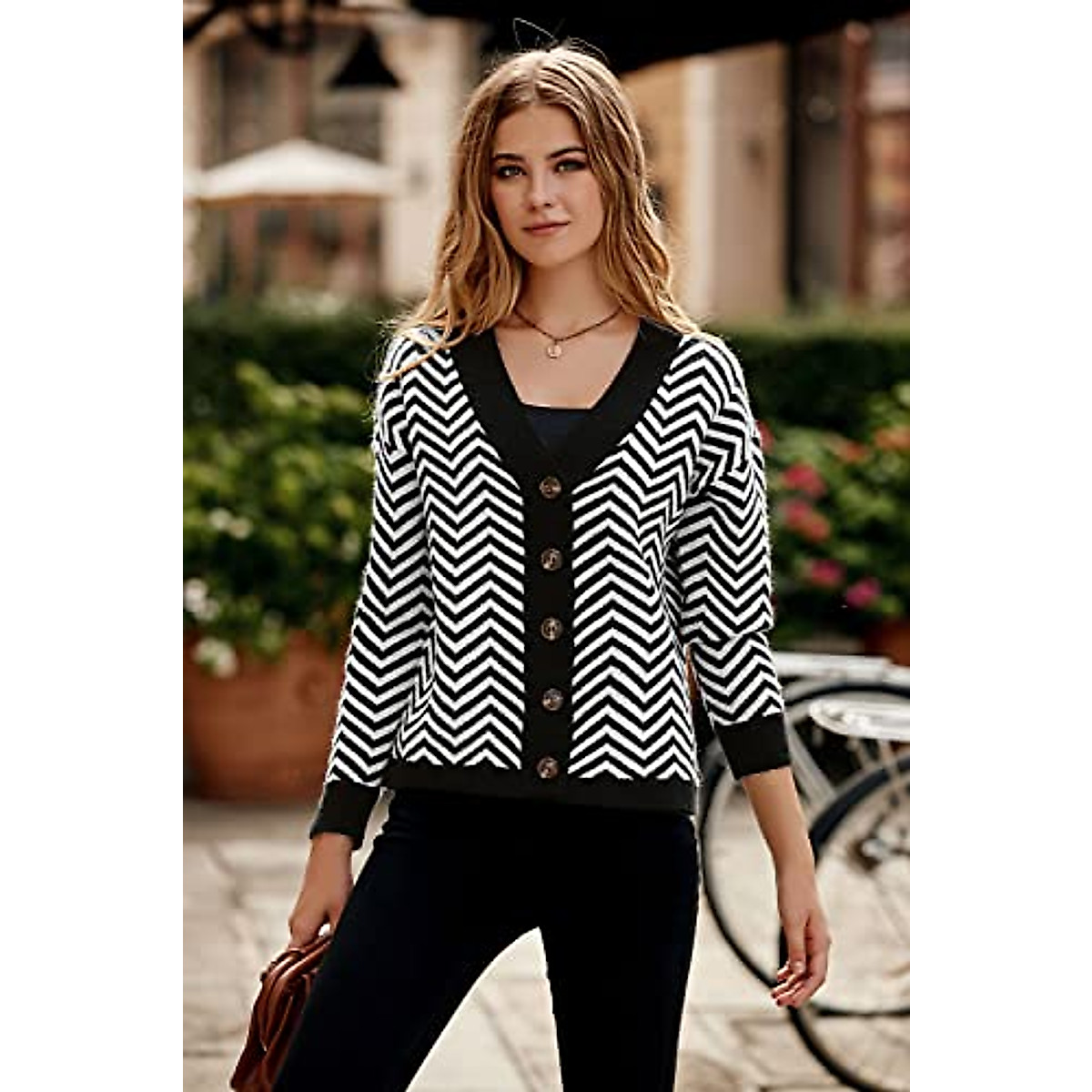 PRETTYGARDEN Women's 2023 Button Down Pullover Sweater Long Sleeve V Neck Open Front Striped Knit Cardigans (White,Medium)