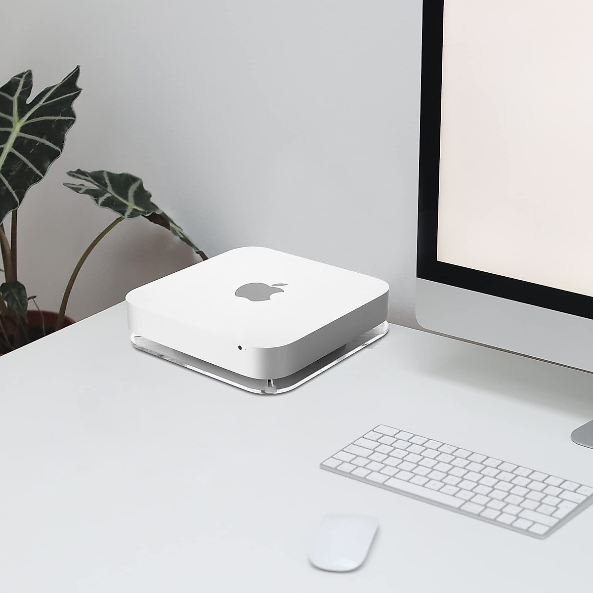 CaSZLUTION Desktop Stand for Apple Mac Mini 2010-2023, Transparent Acrylic Flat Stands Holder with Anti-Slip Rubber Feet Compatible with Apple M1/ M2 / M2 Pro Chip MAC Mini