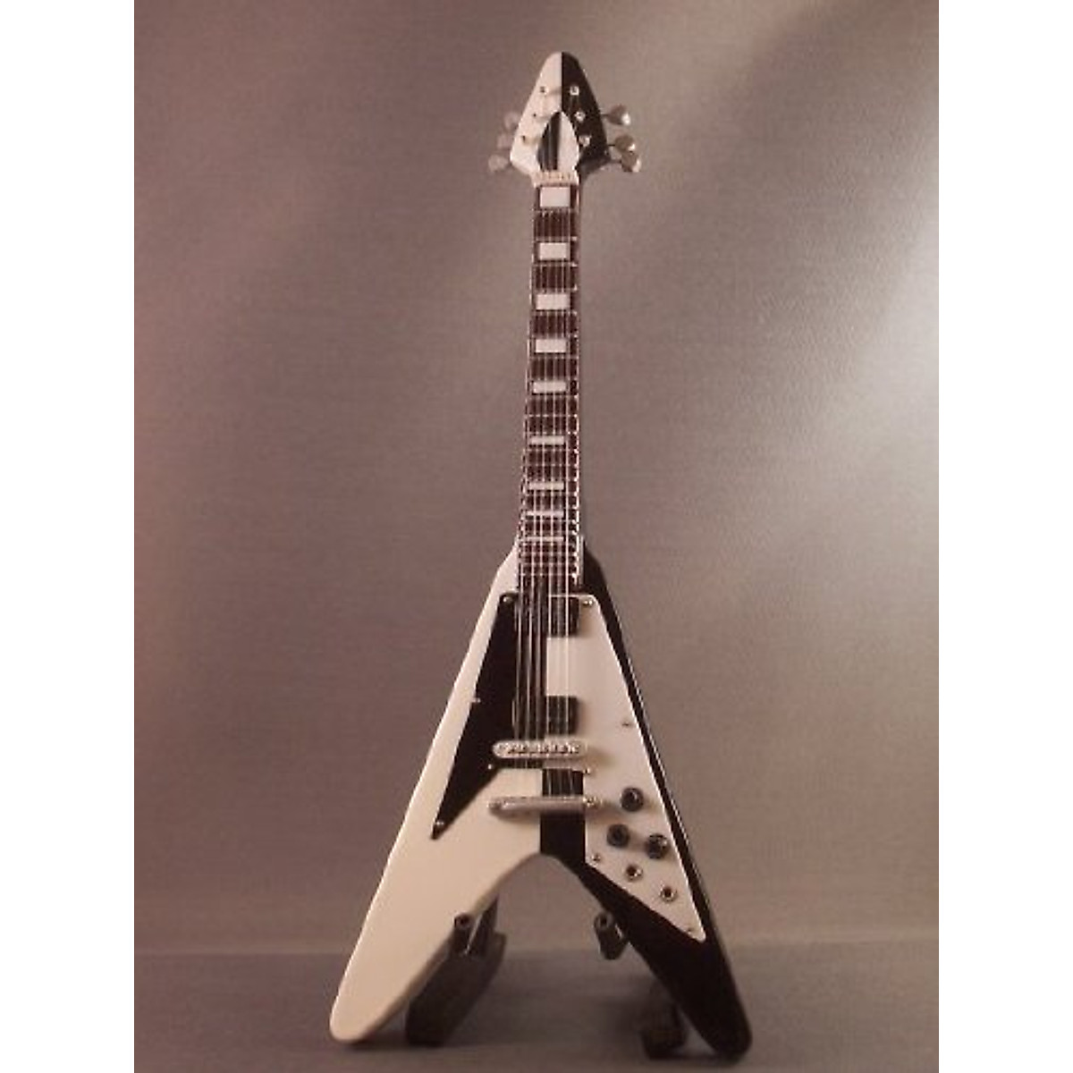 Mini Guitar UFO MICHAEL SCHENKER Flying V DISPLAY
