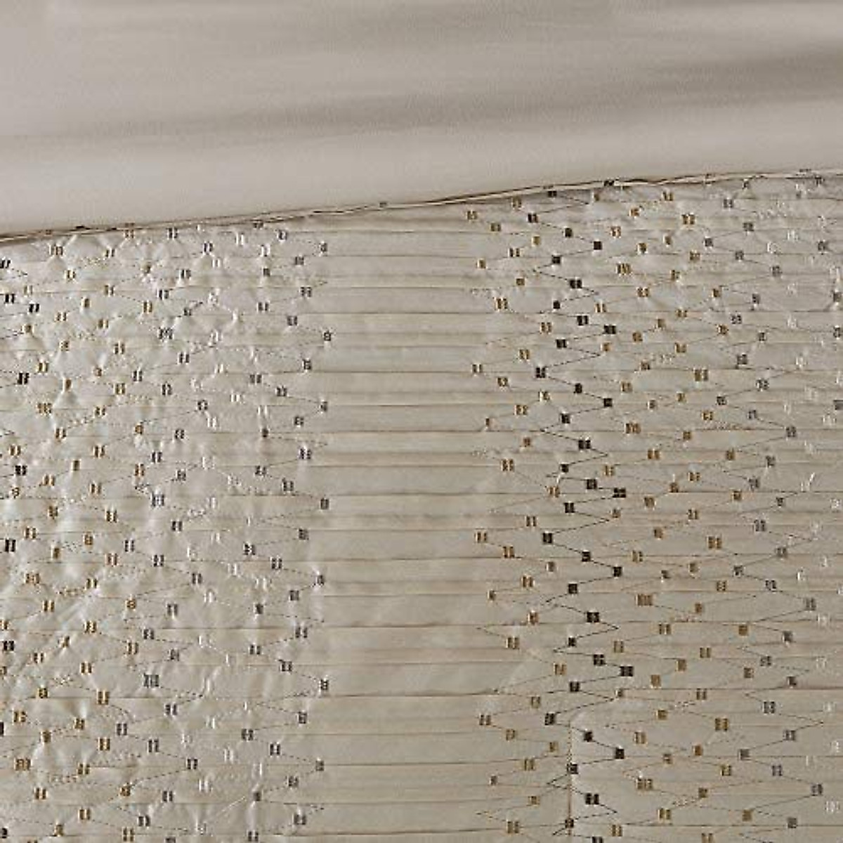 Madison Park Camelia Cozy Comforter Set-Trendy Design All Season Down Alternative Luxury Bedding with Matching Shams, Decorative Pillows, King (104 in x 92 in), Natural 8 Piece