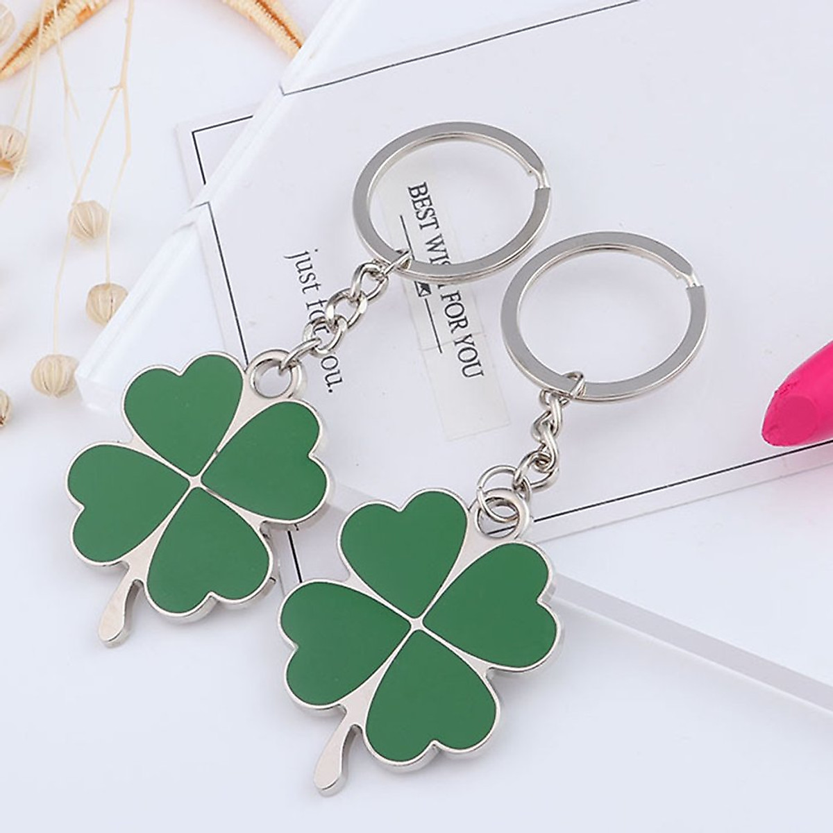 6pcs Four-Leaf Clover Fortune Keychain Lucky Shamrock Sparkling Charm Keyring St.Patrick Day