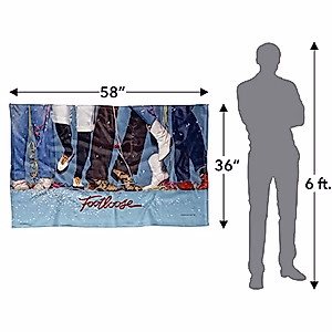 Trevco Footloose Loose Feet Fleece Blanket (36x58)