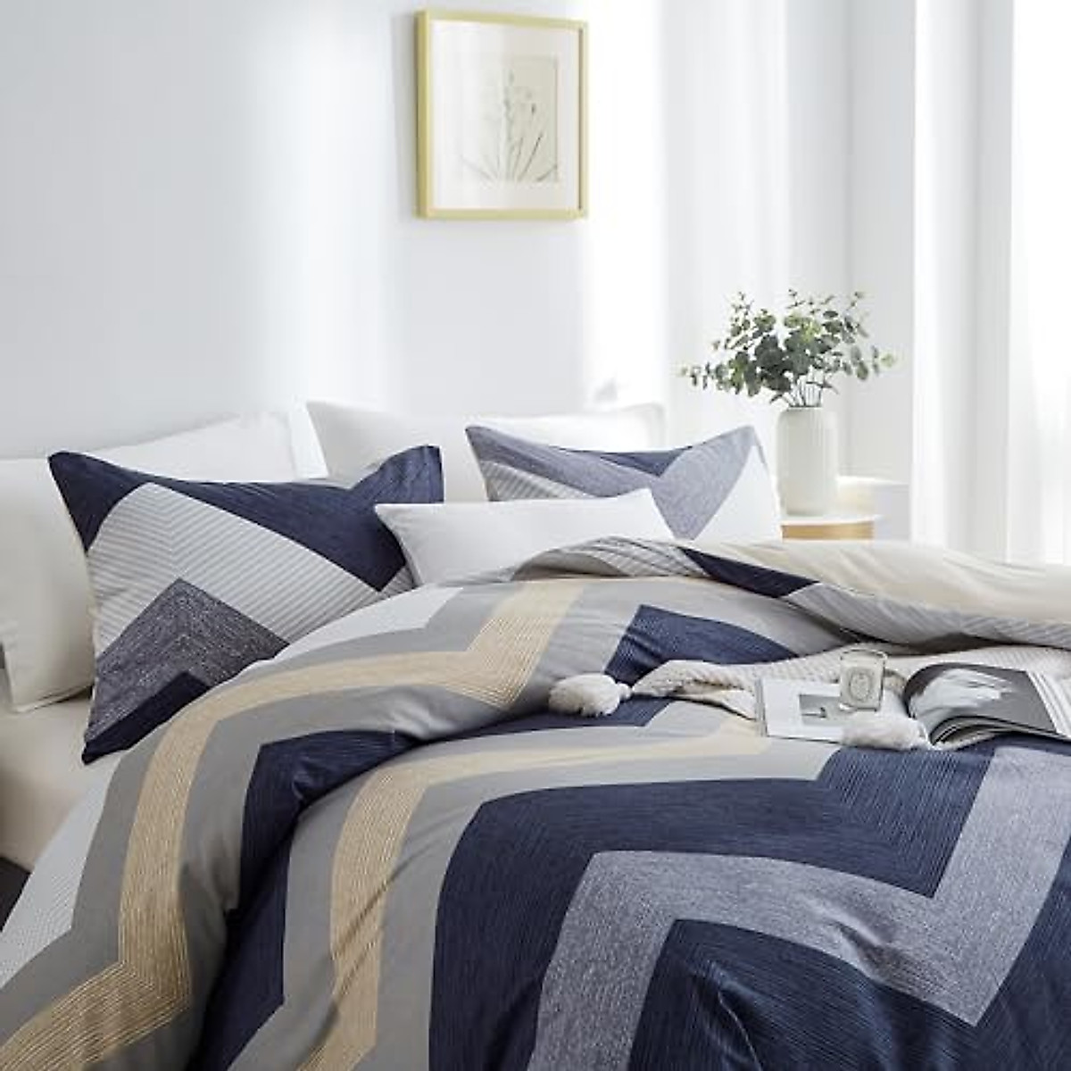 BOLINLIVING Duvet Cover Queen Size Set, Soft Comforter Cover, Bedding Duvet Cover with Zipper Closure 4 Ties,1 Duvet Cover with 2 Pillow Shams（Wavy Stripes-Q）…