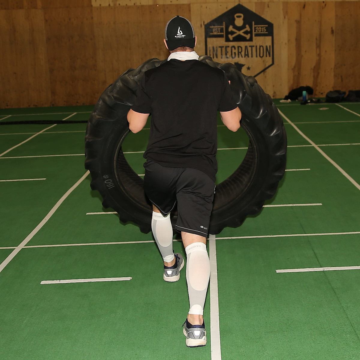 Calf Shin Splint Compression Sleeve Medical Graded 20-30mmHg | Shin Splint Relief, Swelling Reduction, Blood Circulation