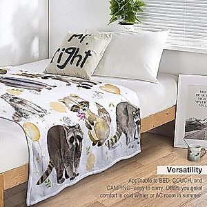 Raccoon Blanket Raccoon Gifts for Girls Boys Kids Woman Raccoon Lover Throw Blankets Soft Blanket Warm Fleece Flannel Plush Blankets for Bed Sofa Couch 40"x50"