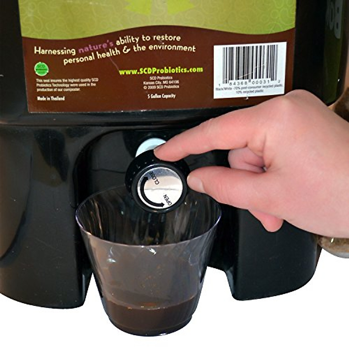 All Seasons Indoor Composter Kit, 5-Gallon Black Bucket and 8 oz Liquid Bokashi Compost Starter, Kickstart Composting & Reduce Odors, 75% Recycled Plastic, by SCD Probiotics