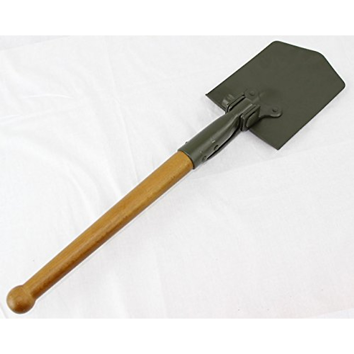 Mil-Tec German Style Folding Shovel (Olive)