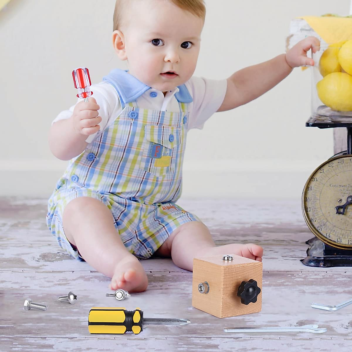 Fine Motor Skills Toys for 3 4 5 Year Old Montessori Screwdriver Board Set for Kids Preschool Learning Toys Wooden Tool Set for Toddlers 1-3 Occupational Therapy Toys Screw Driver Activities Tools