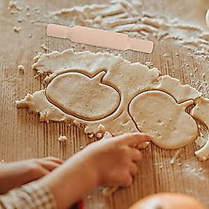 NUOBESTY 4pcs Wooden Mini Rolling Pin Embossed Rolling Stick Dough Molding Shaping Tool for Toddler Kids Art Craft Activity Supplies