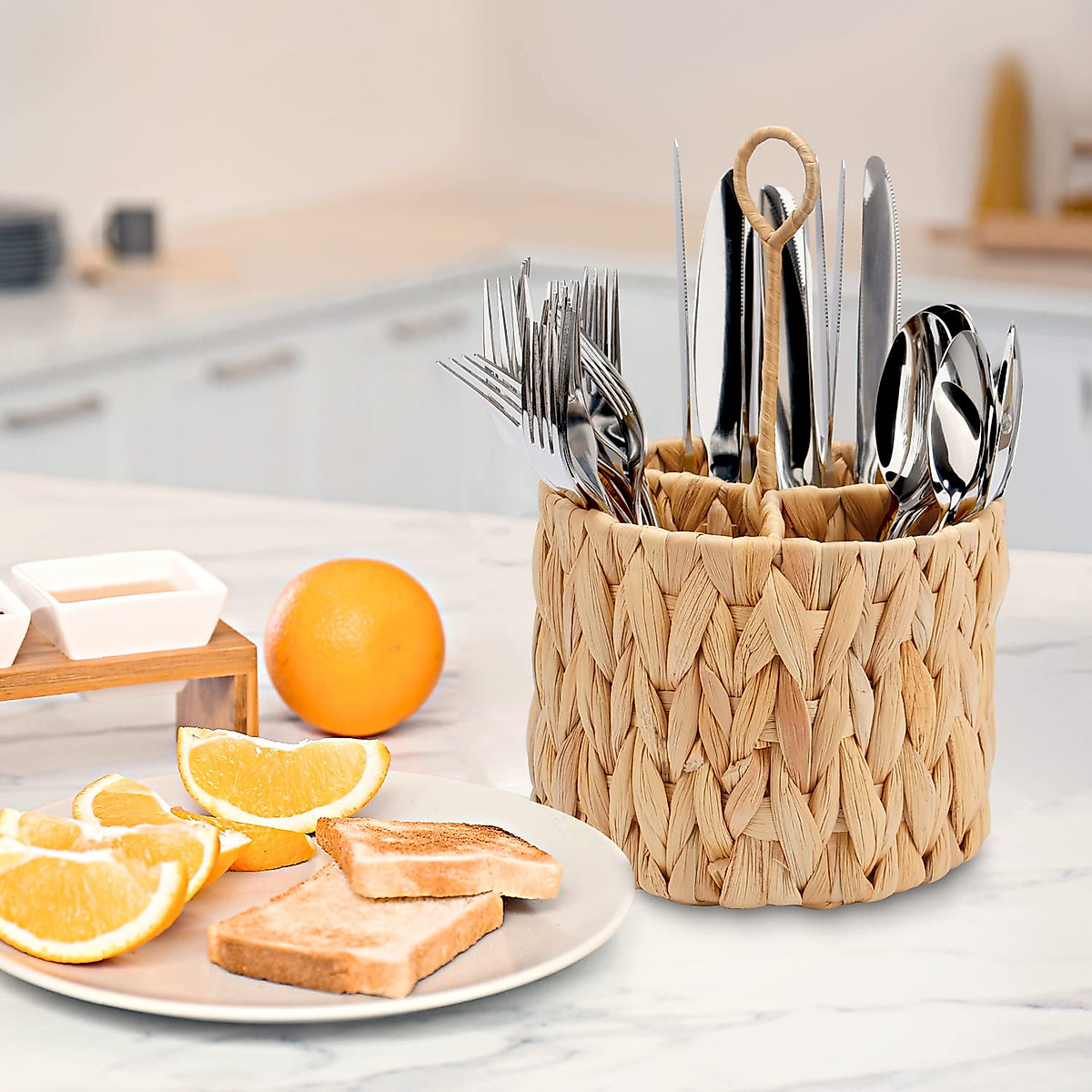 Kitchen Utensil Holder for Countertop, Silverware Caddy Natural Woven Flatware Caddy with 3 Compartments, Cooking Utensil Organizer Condiment Picnic Cutlery Caddy Large Utensil Holder for Party