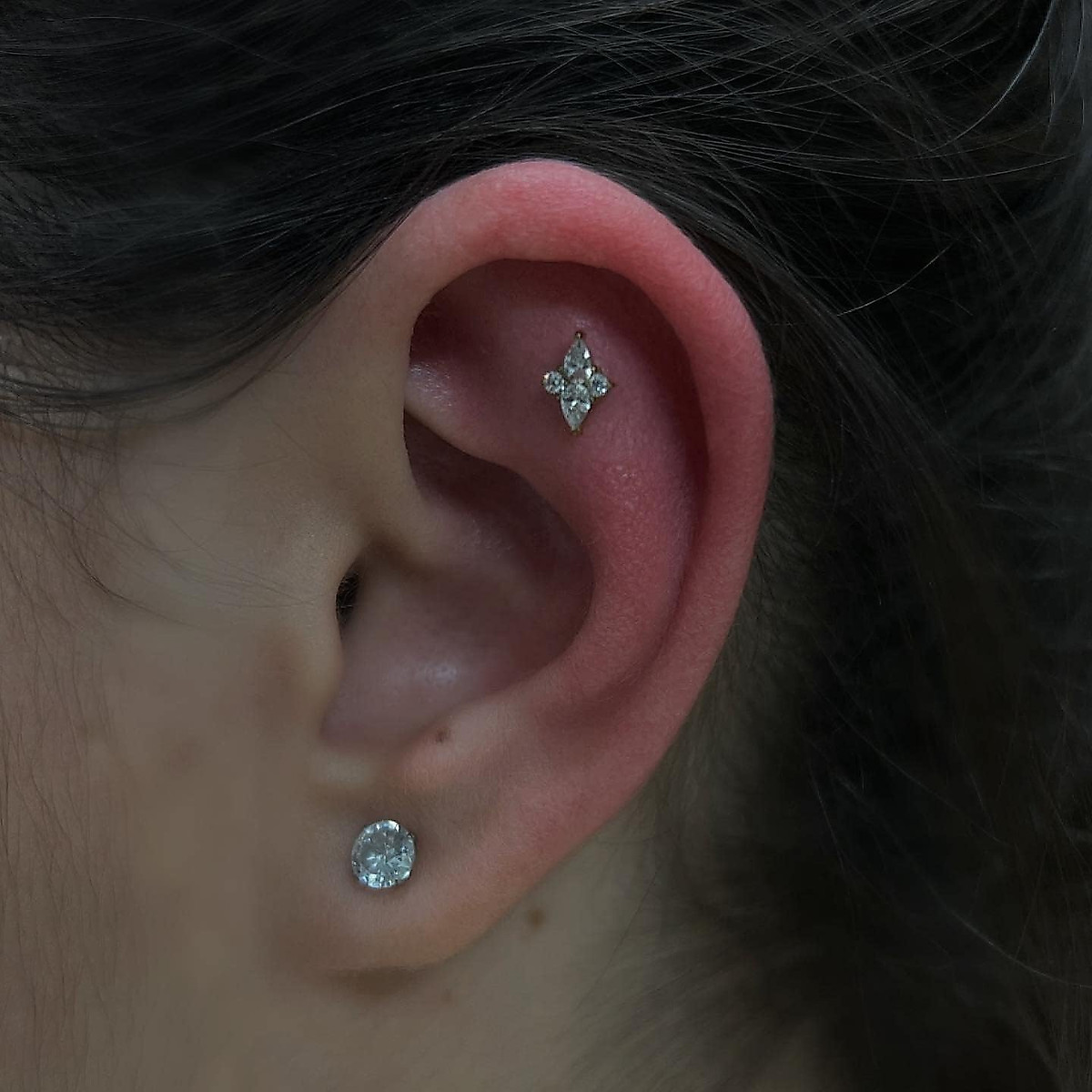 FINE4U Gold Cartilage Earring Piercing Jewelry for Tragus Conch Helix 16G 6mm 8mm - ASTM F136 Titanium Four-Pointed Flat Back Stud, Hypoallergenic Body Jewelry