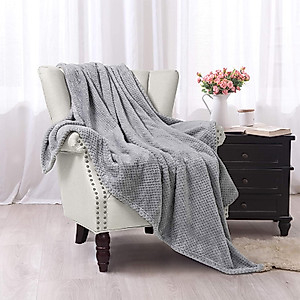 Exclusivo Mezcla Fleece Throw Blanket Extra Large, Super Soft and Warm Blankets for Couch, Sofa and Bed Waffle Textured, Cozy, Fuzzy and Lightweight (Light Grey, 50x70 Inches)