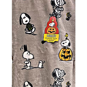 Peanuts Gang Snoopy Halloween Velvet Soft Plush Throw Featuring Beloved Snoopy & Woodstock with Halloween Motif | 50" x 70"