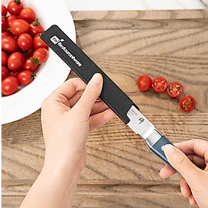 Restaurantware Sensei 6 x 1 Inch Knife Sleeve, 1 BPA-Free Knife Protector - Fits Steak Knife, Felt Lining, Black Plastic Knife Blade Guard, Durable, Cut-Proof