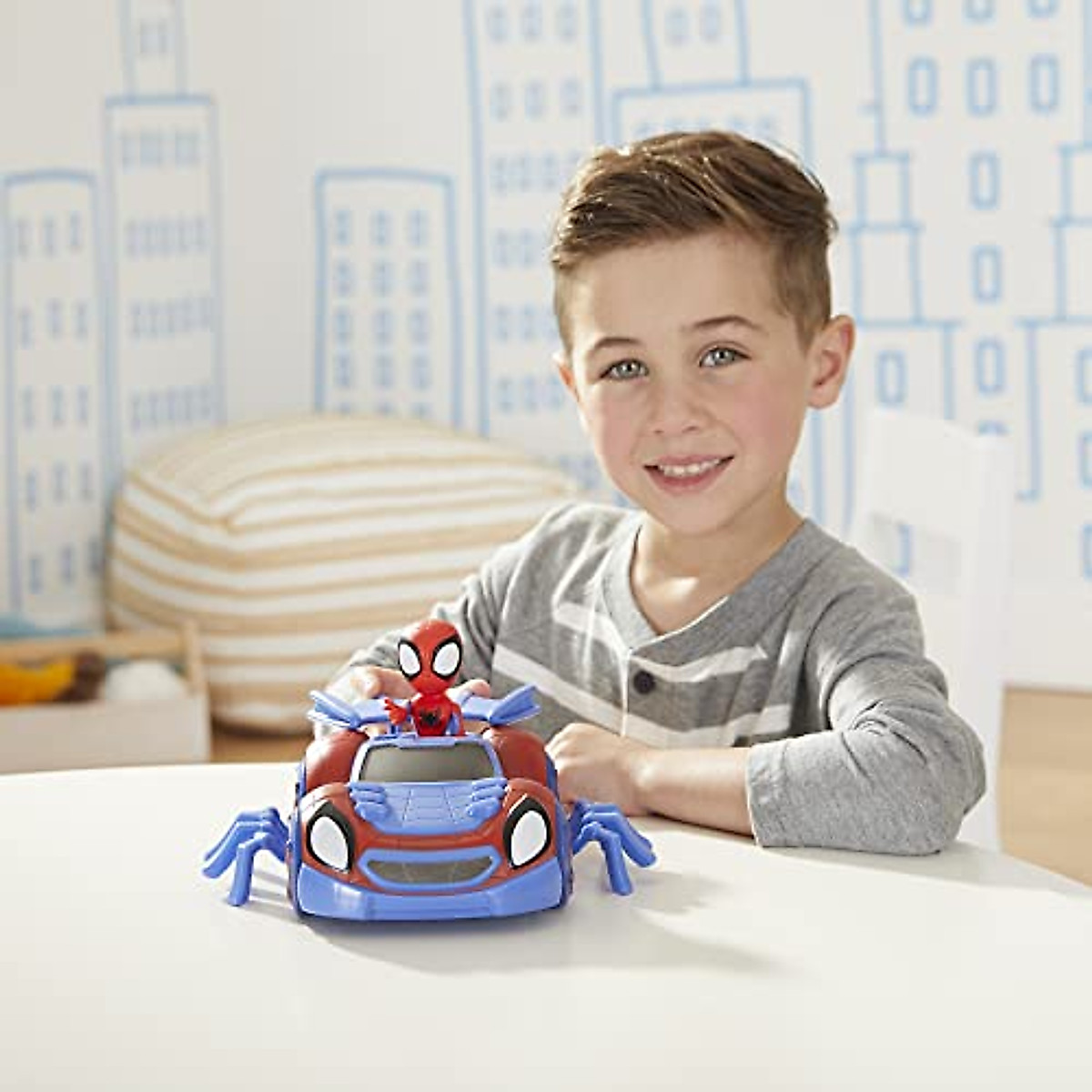 Spidey and His Amazing Friends Marvel Change 'N Go Web-Crawler and Spidey Action Figure, 2-in-1 Vehicle, 4-Inch , for Kids Ages 3 and Up
