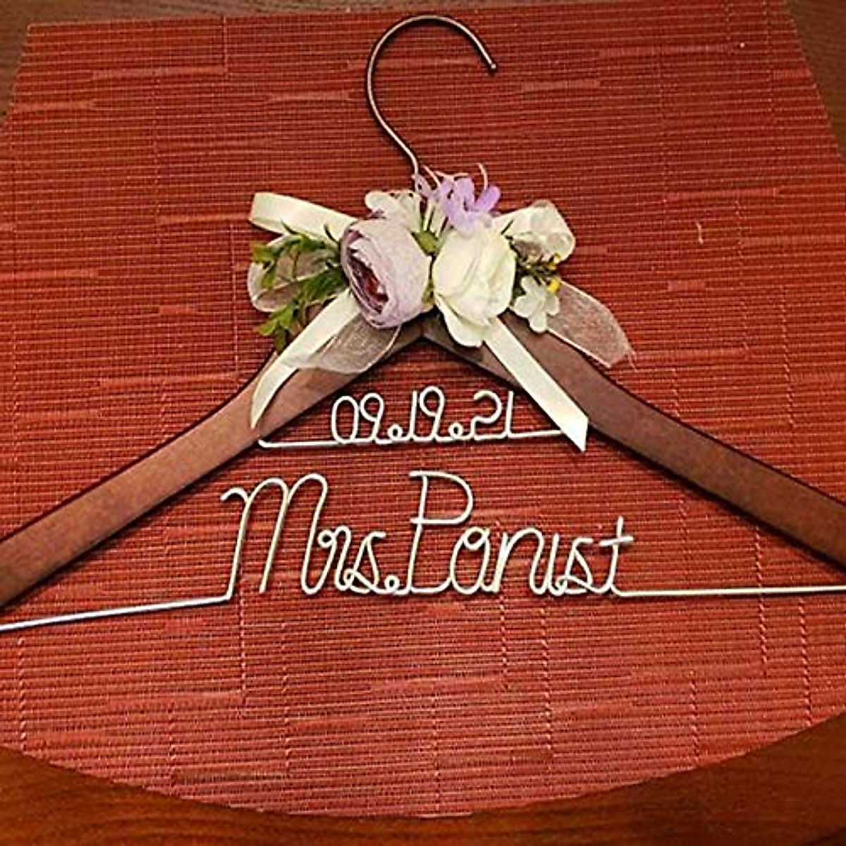 Bride Hanger, Wedding Hanger, Wedding Gift, Personalized Bride Hanger, Honor Maid, Bridesmaid, Doctor, Graduation Dress Hanger