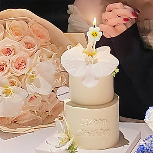 5 PCS White Flower Shaped with Smiling Face Birthday Candles, Daisy Candles Cake Decorations Cake Cupcake Toppers