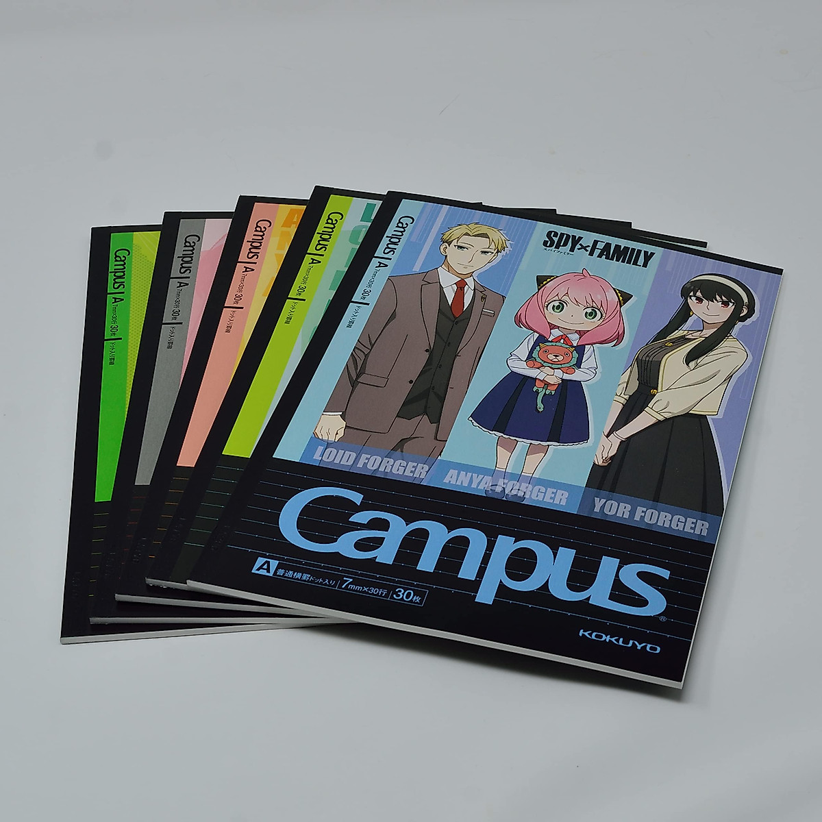 Chainsaw Man Collection 13 book set volumes 1-11 and Tatsuki Fujimoto Before Chainsaw Man: 17-21 and 22-26 by Tatsuki Fujimoto and Kokuyo limited edition notebook