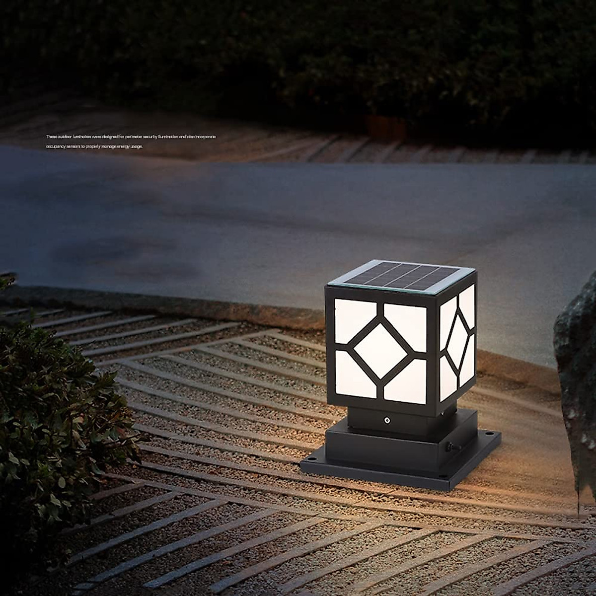 LANTKD Solar Column Head Lamp, Courtyard Villa Garden Home Super Bright Chinese-Style Gate Pillar Lamp Outdoor Waterproof Fence LED Three-Color Dimming Lamps