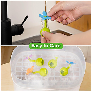 haakaa Flower Stopper Breastpump Stopper Manual Breast Pump Silicone Flower Stopper 100% Food Grade Silicone BPA PVC and Phthalate Free 1 pc, Blue