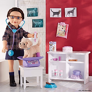 Journey Girls Vet Center and Yellow Lab Pretend Playset, 22-pieces, Scaled For Most 18” Dolls