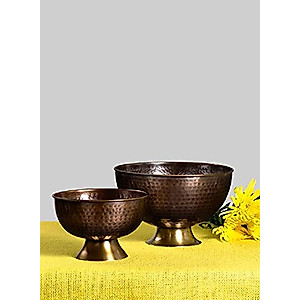 Serene Spaces Living Large Antique Style Hammered Copper Decorative Bowl, Rustic Home Accent Bowls for Flowers, Potpourri, Keys, For Coffee Table, Entryway Console, Measures 5" Tall & 8.25" Diameter