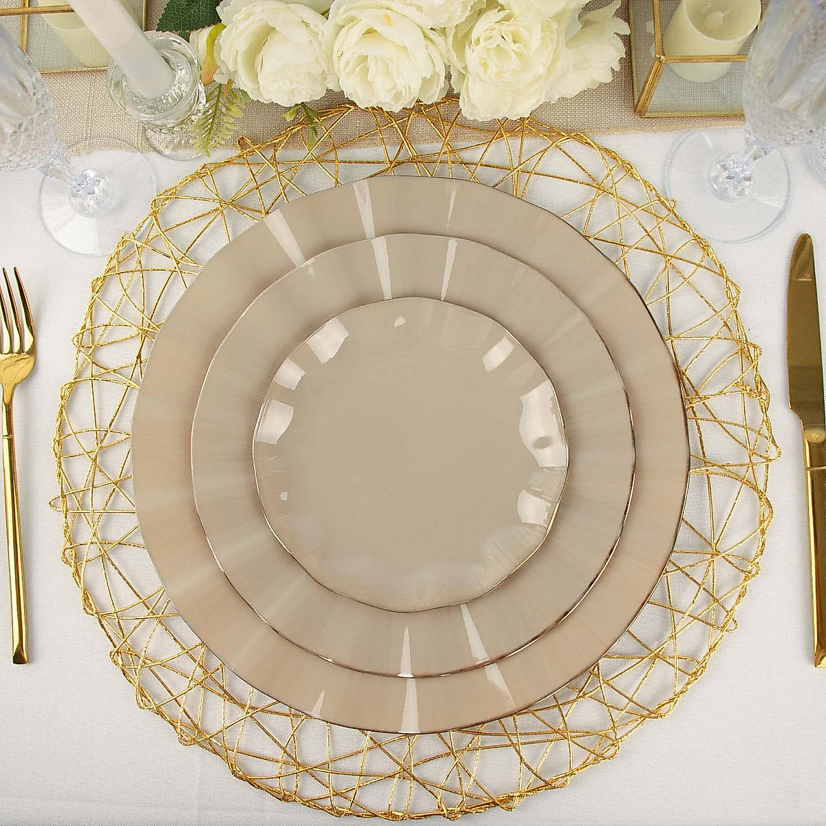 Efavormart 10 Pack | 11" Taupe Large Hard Plastic Dinner Plates With Gold Wavy Rim, Heavy Duty Disposable Dinnerware