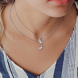 SmileBelle Best Bff Necklace for 2 Magnetic Butterfly Friendship Necklace as Bestie Gifts for 2 Teen Girls, Matching Friends Necklace Birthday Long Distance Jewelry Gift for Best Friends Female Women