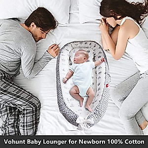 Vohunt Baby Lounger for Newborn,100% Cotton Co-Sleeper for Baby in Bed with Handles,Soft Newborn Lounger Adjustable Size & Strong Zipper Lengthen Space to 3 Tears Old(Triangular Crown)