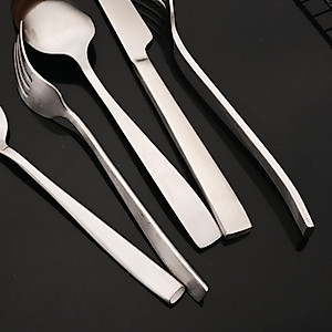 JASHII Set of 4, 304 Stainless Steel 8.27" Dinner Forks Set with Square Handle, Satin Finish Matte Silver Table Forks Thick Silverware Fork Set, Dishwasher Safe