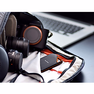 SanDisk 2TB Extreme PRO Portable External SSD - Up to 1050MB/s - USB-C, USB 3.1 - SDSSDE80-2T00-G25