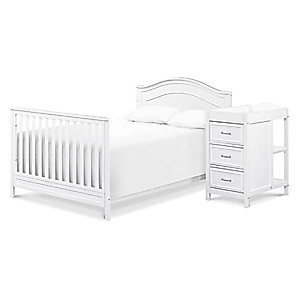 DaVinci Charlie 4-in-1 Convertible Crib and Changer Combo in White