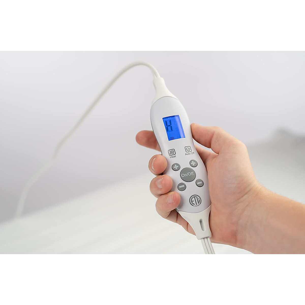 Spa Luxe Deluxe Electric Warmer Pad for Massage Tables - Digital Heat Control, Auto Shut-Off, Fits 73” x 32” Tables