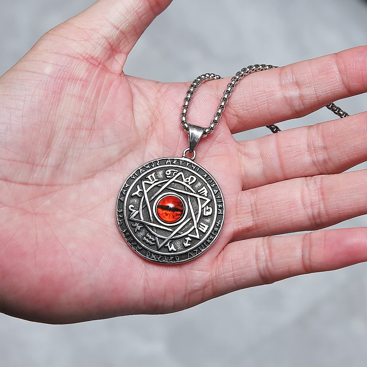 STWTR Red Eye Amulet Seal Solomon Hexagonal Star Twelve Constellation Pendant Blue Eye Stainless Steel Necklace