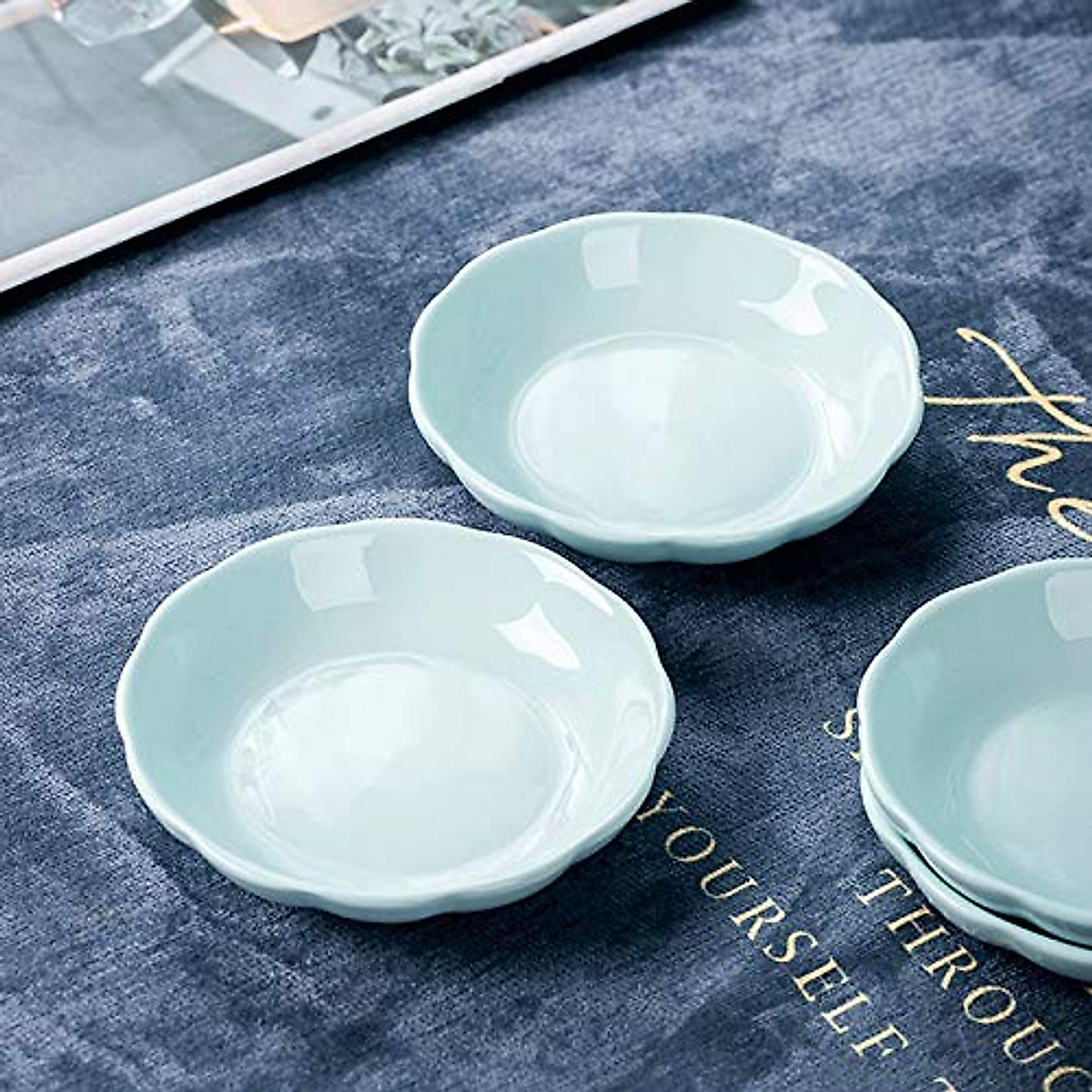Sizikato 6pcs Light Blue Porcelain Snack Plates, 4-Inch Flower-Shaped Appetizer Plate Dipping Bowl.