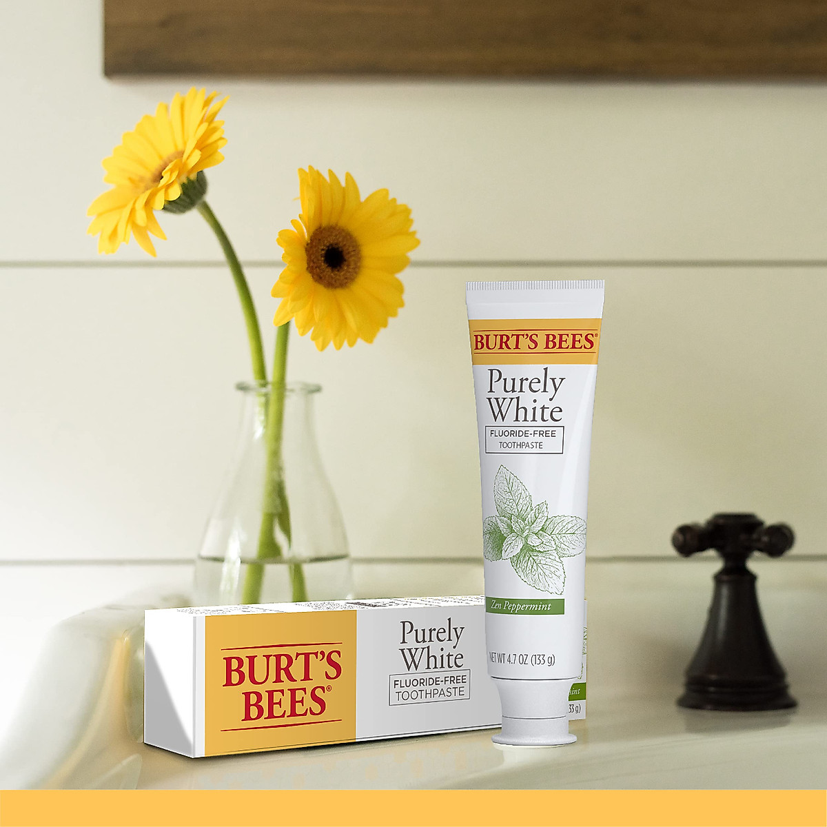 Burt's Bees Toothpaste, Natural Flavor, Fluoride Free Purely White, Zen Peppermint, 4.7oz 3 Count