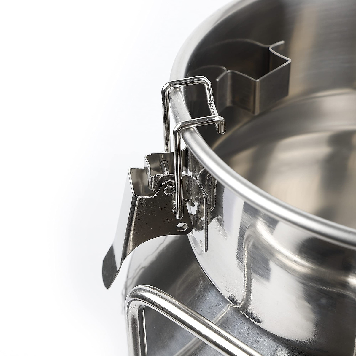 Milk Can with Sealed Lid, Stainless Steel Milk Transport Cans Wine Pail Bucket Tote Jug Pot Oil Liquid Storage Barrel with 2 Handles Sealed Silicone Anti-Leak Ring Lock Belt 20L 5.28 Gallon