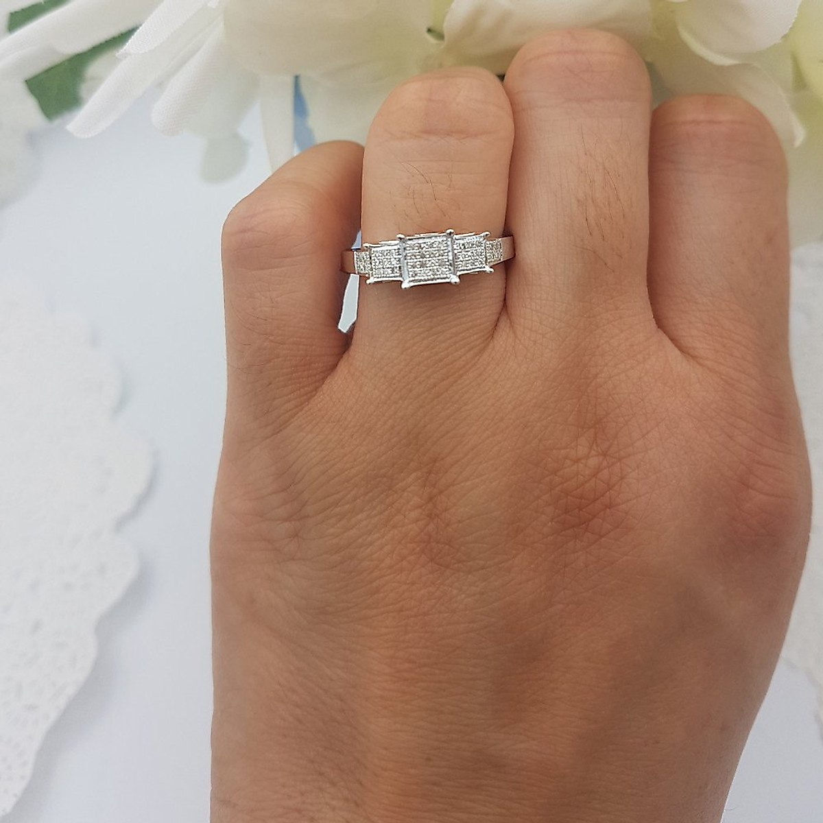 Dazzlingrock Collection 0.13 Carat (ctw) Sterling Silver Round White Diamond Ladies Micro Pave Engagement Ring, Size 7