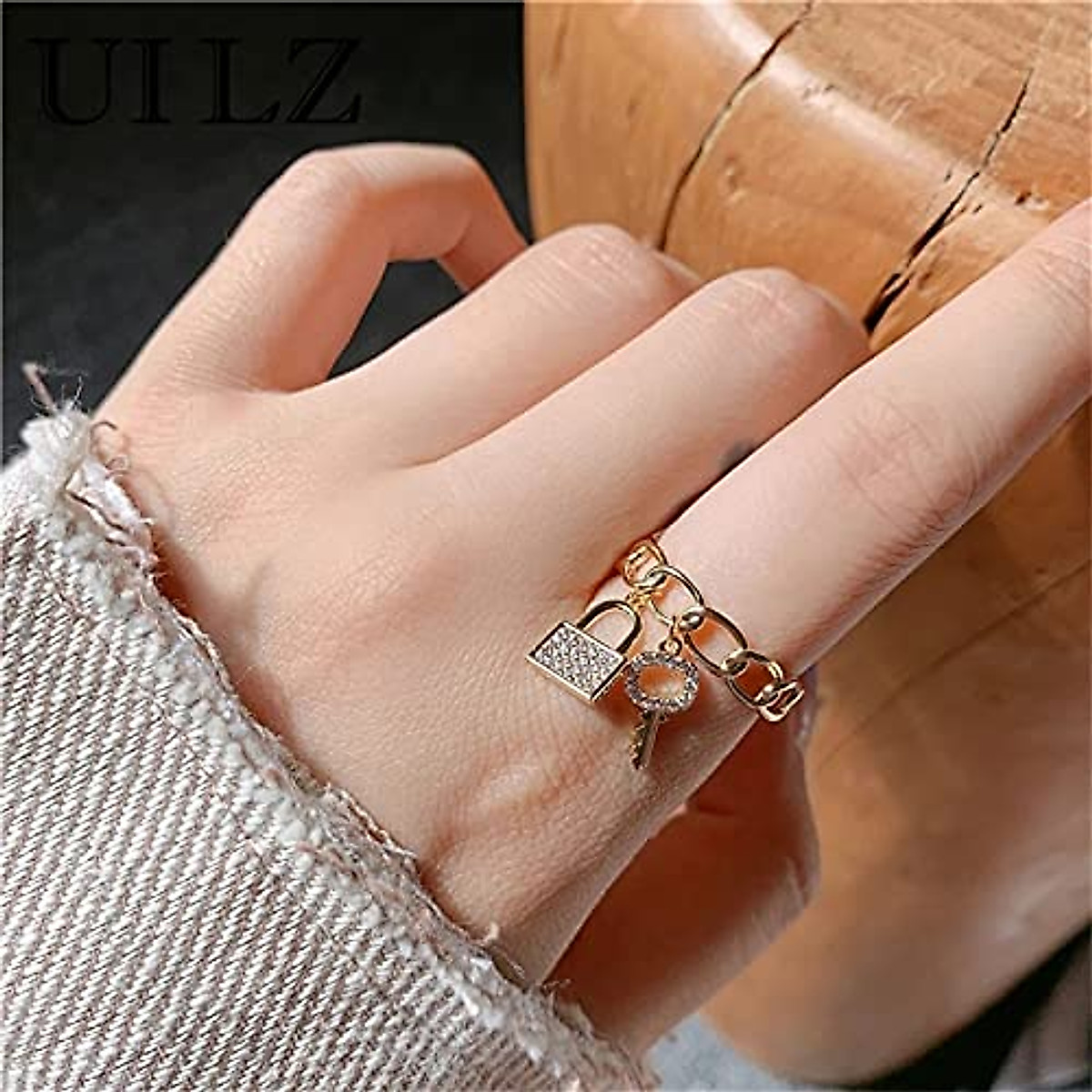 GANGYUN Open Zircon Crystal Lock Key Padlock Cuff Finger Rings for Women Adjustable Punk Infinty Chain Rings Jewelry (Gold)