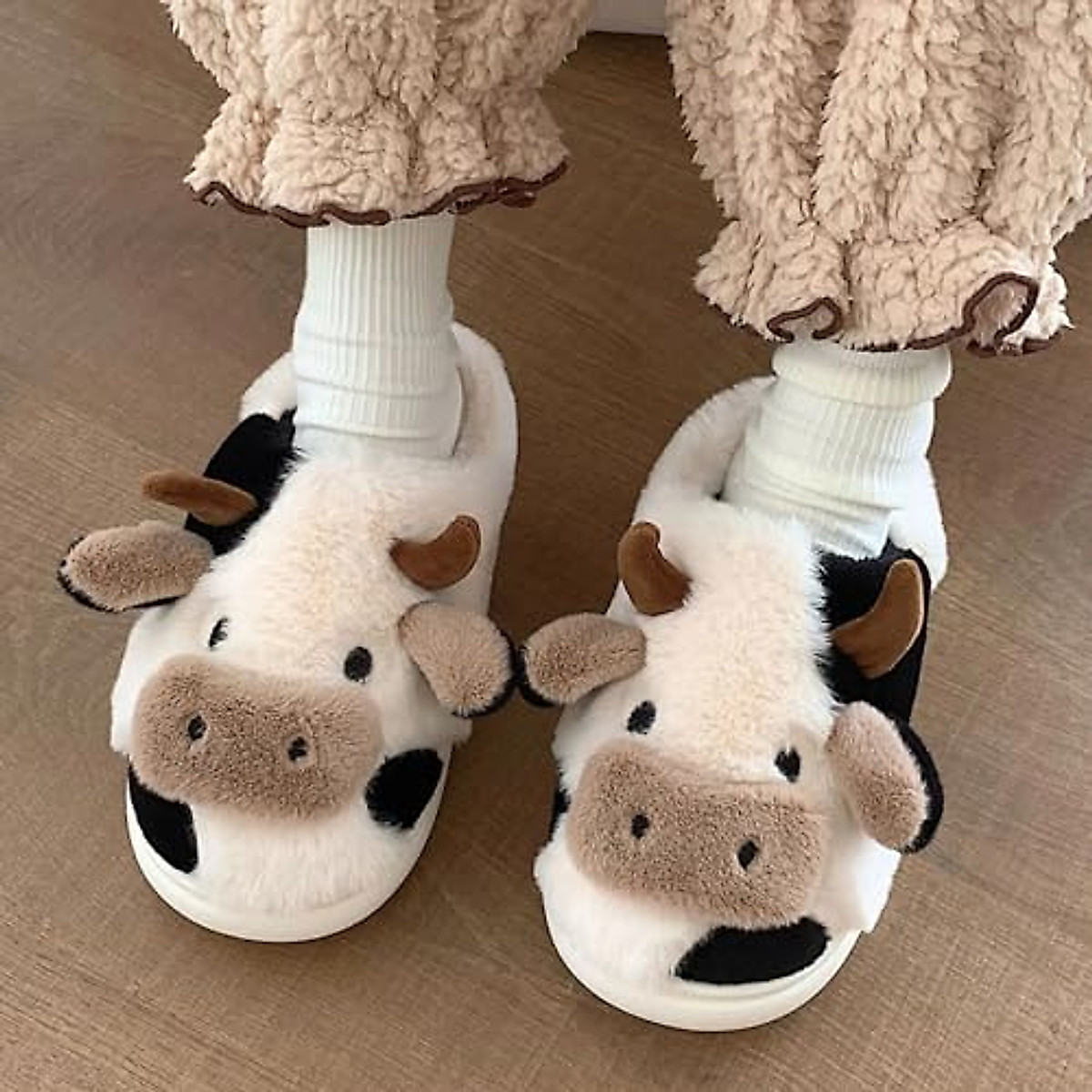 Cow Slippers for Women, Men Cute Animal Fuzzy Slippers, Cotton Plush Winter Indoor Outdoor Soft Cozy Slides for Bedroom Living Room House Pink
