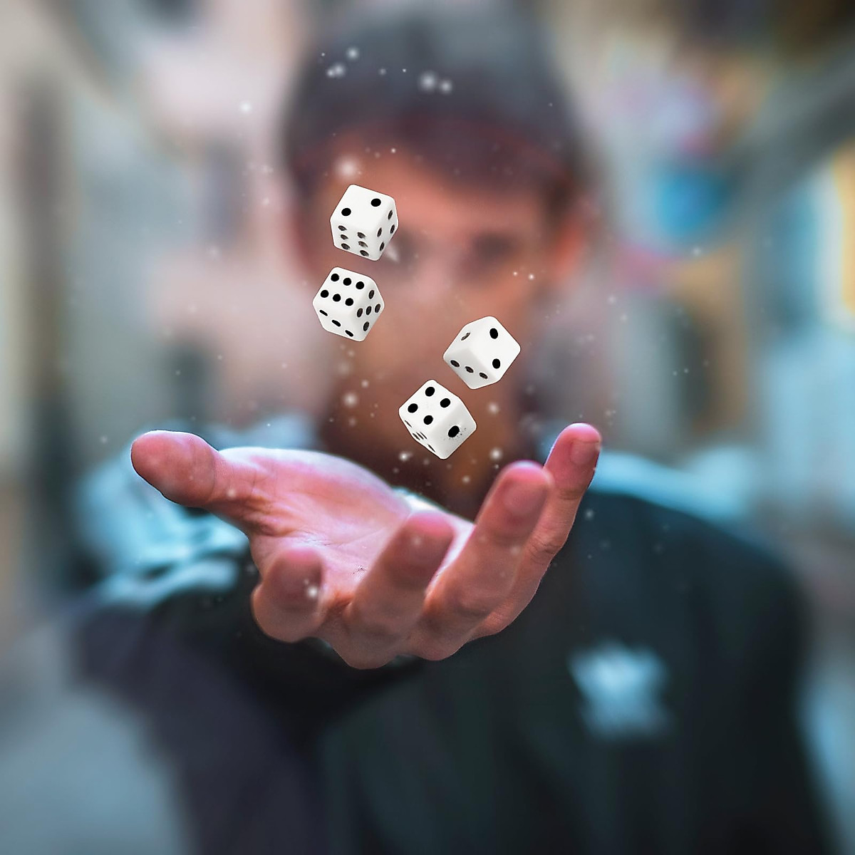 300 Pieces Dices Set Mini Dice 6 Sided Game Dices Tiny Square Corner Dice (0.27 Inch/7mm)